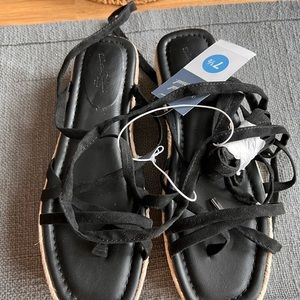 Universal Thread | Shoes | Universal Thread Platform Sandals | Poshmark